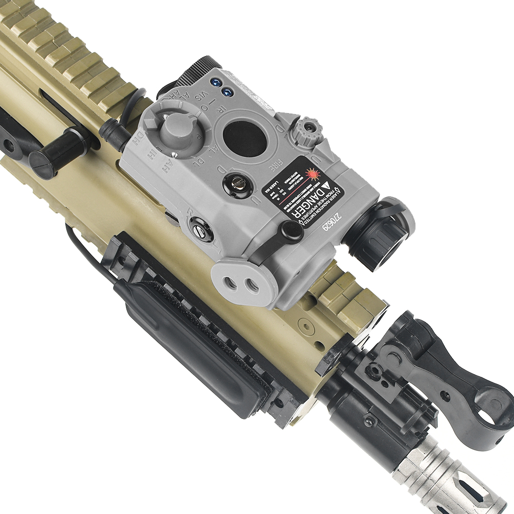 LA PEQ 15 ( Green Laser ) | WADSN